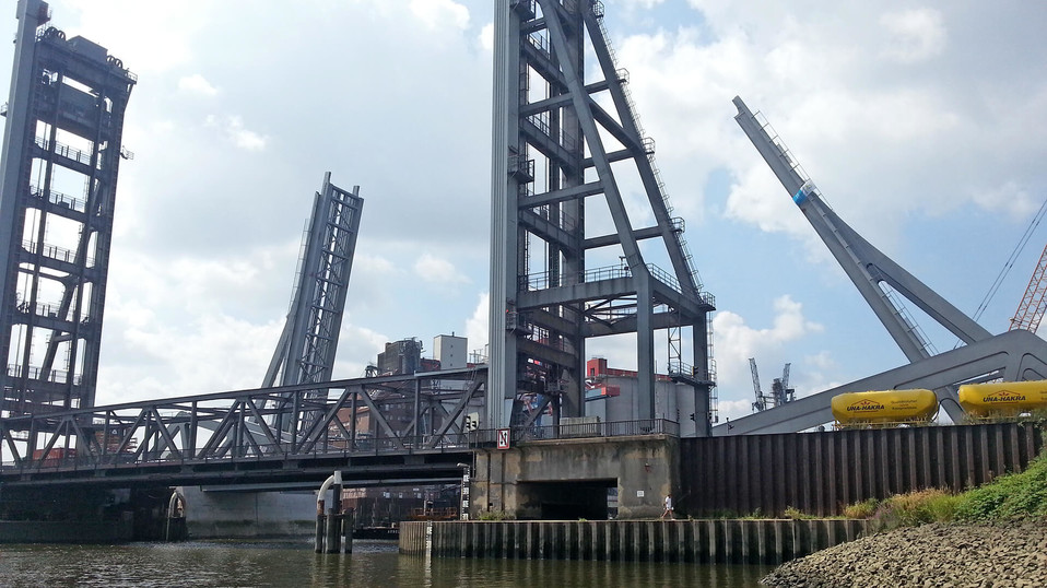 New construction of the Rethe Bridge in Hamburg | DriveCon